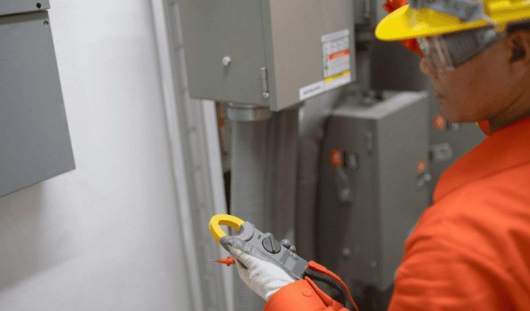 Main And Emergency Switchboard Safety – Marine Engineering